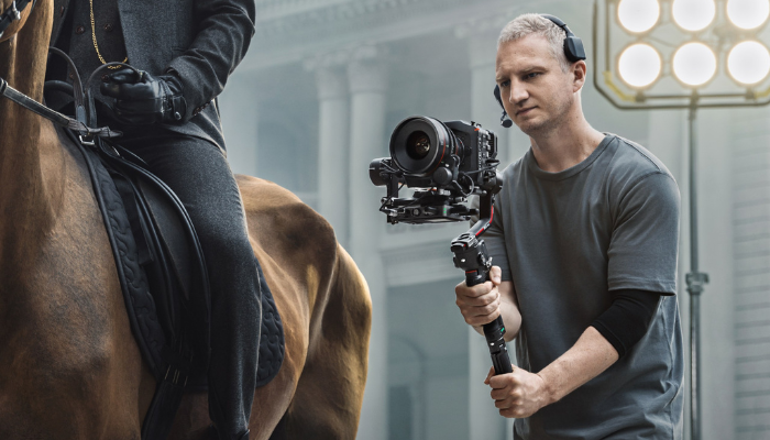 DJI - RS3 Pro - Pixel Production